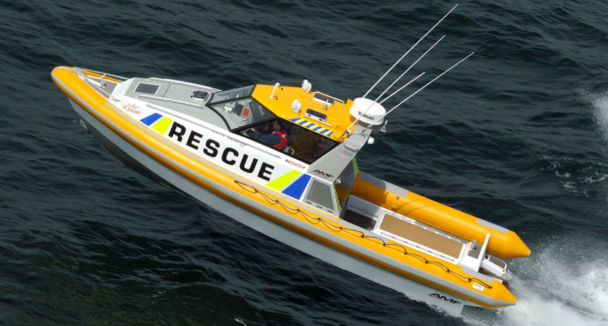 FAST RESPONSE VESSELS - De Villiers Marine Design